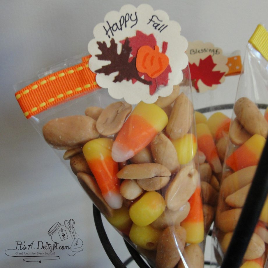 Fun make ahead Indian-Corn Fall Thanksgiving Favors! - It's A Delight!
