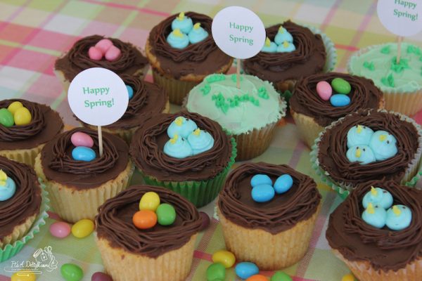 Make these super cute Spring Cupcakes! - It's A Delight